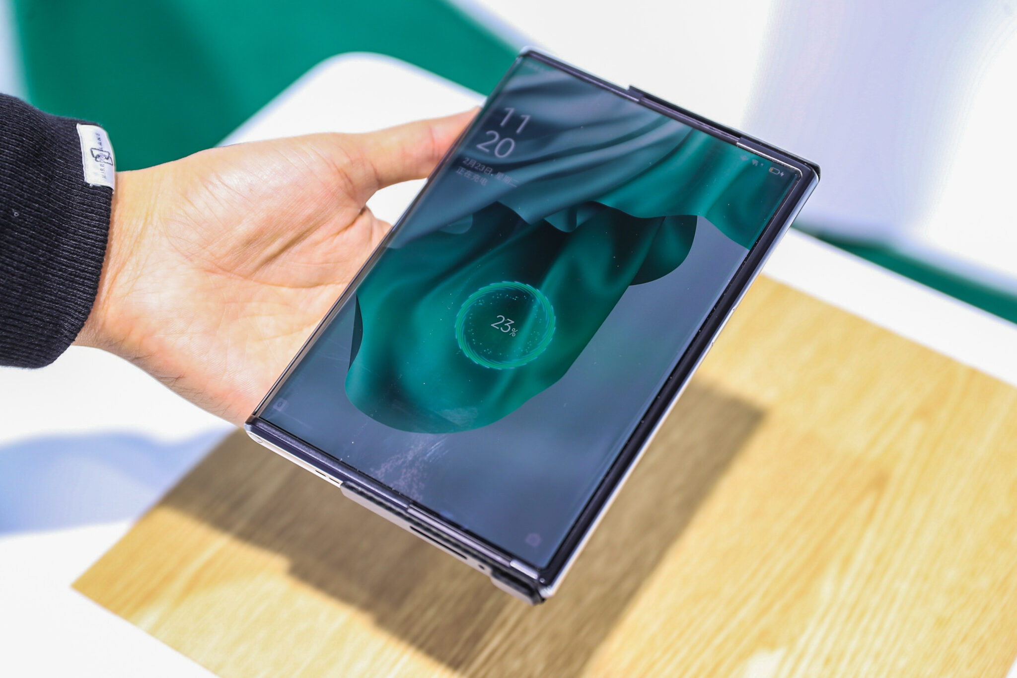 Filtrados los primeros detalles del primer smartphone plegable de OPPO ...